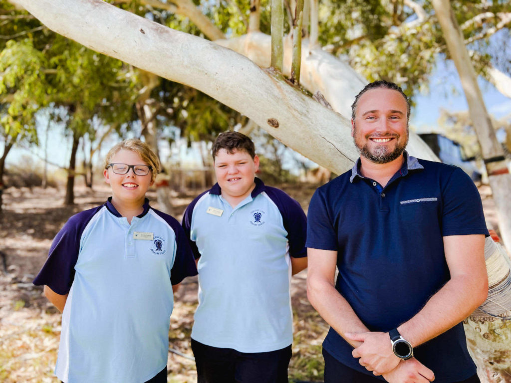 Welcome - Useless Loop Primary School