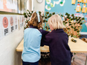 Home - Useless Loop Primary School